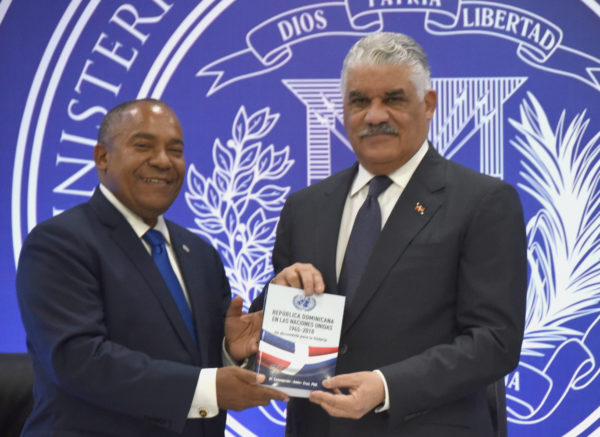 Canciller Dominicano Preside Presentación De Libro Sobre RD En La ONU ...