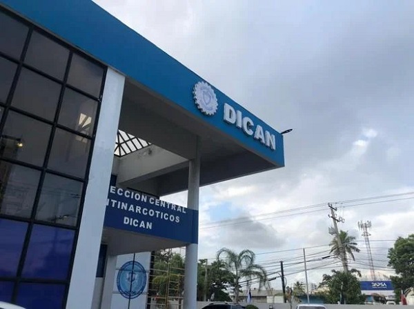 Consejo de la Policía acoge disolver Dican | Dominicano Digital ...