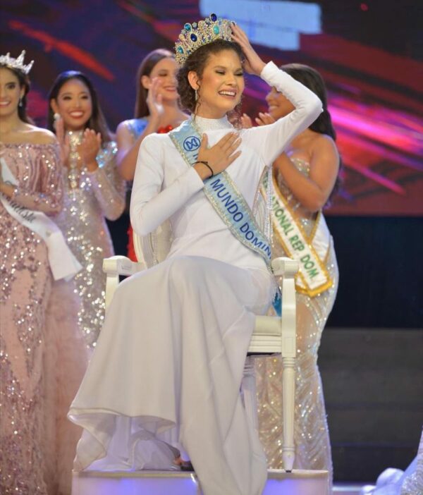 Emmy Peña es la nueva Miss Mundo Dominicana 2021 | Dominicano Digital ...
